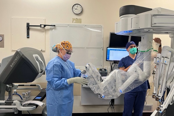 Austin Health: New robotic surgery system at Austin Health transforms ...